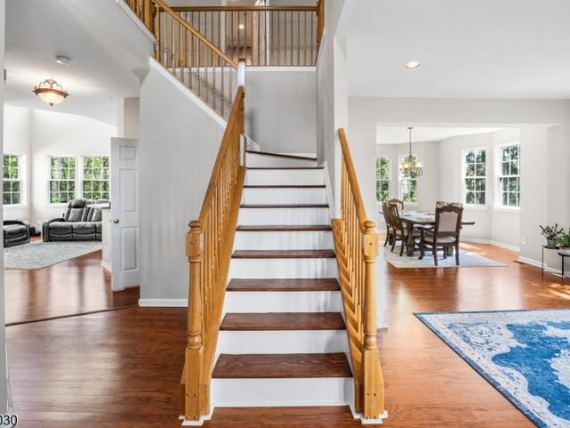 48 Saxton Dr