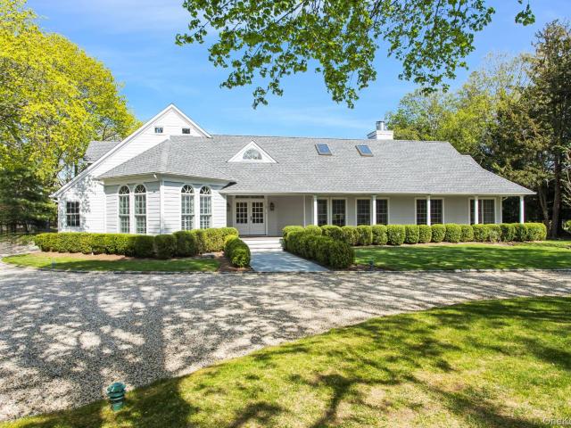 48 Sheppard St, Quiogue, NY 11978 | MLS #980662