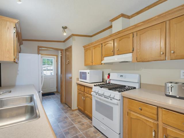 48 Sparrow Drive