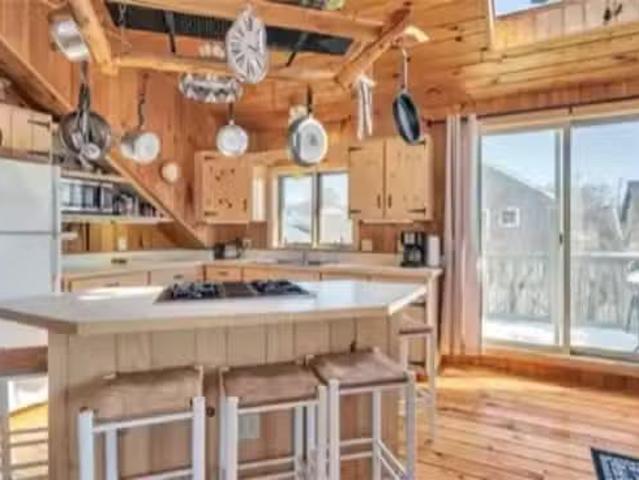 48 Swan Avenue, A, Old Lyme, CT 06371