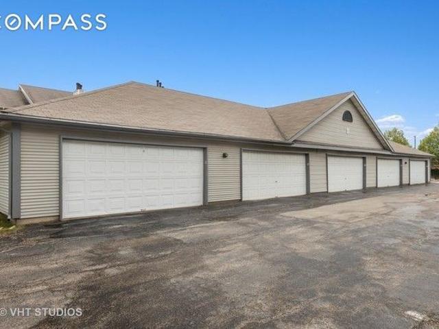 48 Sterling Cir 207, Wheaton, IL