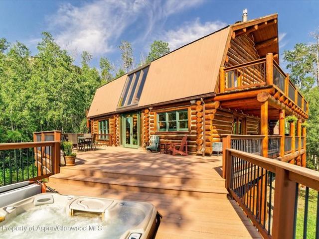 48 Sun King Dr, Glenwood Springs, CO 81601