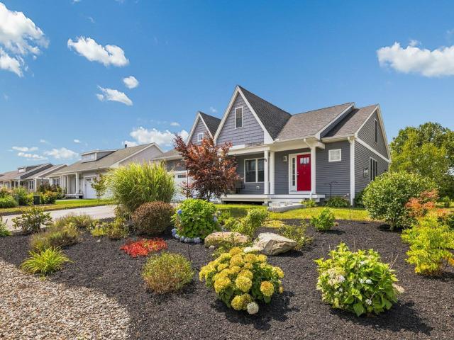 48 Sunningdale Drive