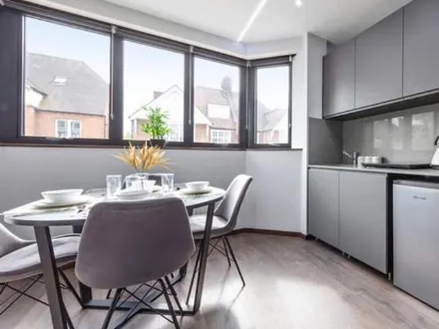 48A Woodstock Road Greater LondonEngland NW11 8ER United Kingdom | Studio apartment for rent #126172152 | Rentberry