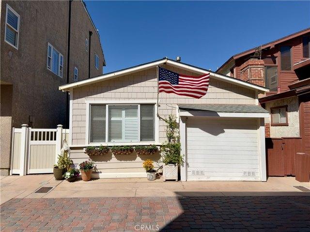 48B Surfside Ave, Surfside, CA 90743