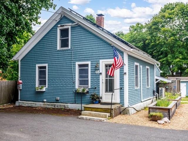 48R Manchester St, Leominster, MA 01453