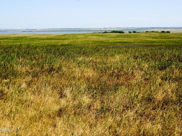 48th Ave SE, Driscoll, ND 58532