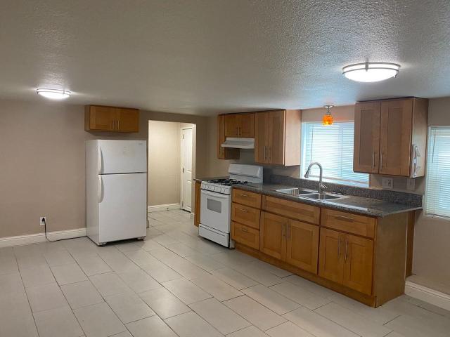 48th St 1052 1 Bedroom Apartment for Rent at 1052 48th St, Emeryville, CA 94608