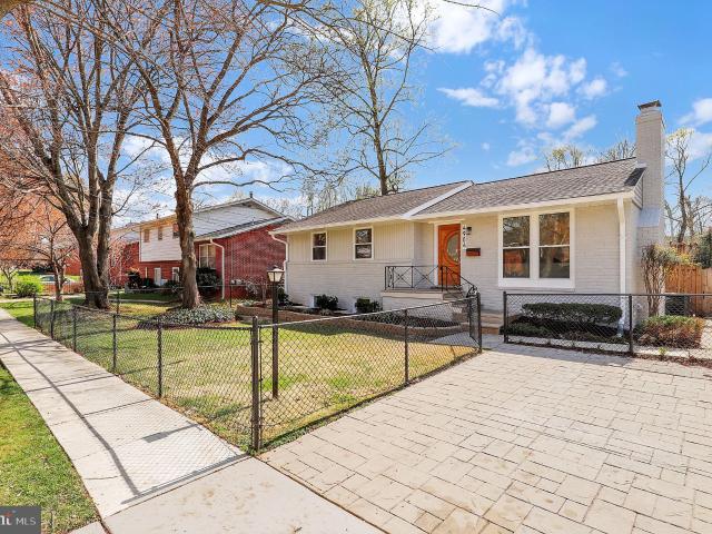 4904 Adrian St, Rockville, MD 20853 | MLS #MDMC2215 | Compass