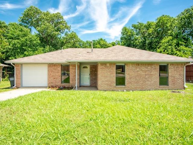 4904 Brookhollow Dr, Sachse, TX 75048