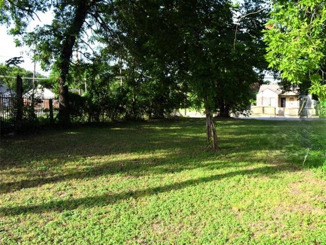 4904 Colonial Ave, Dallas, TX 75215