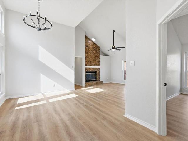 4904 Courtside Drive