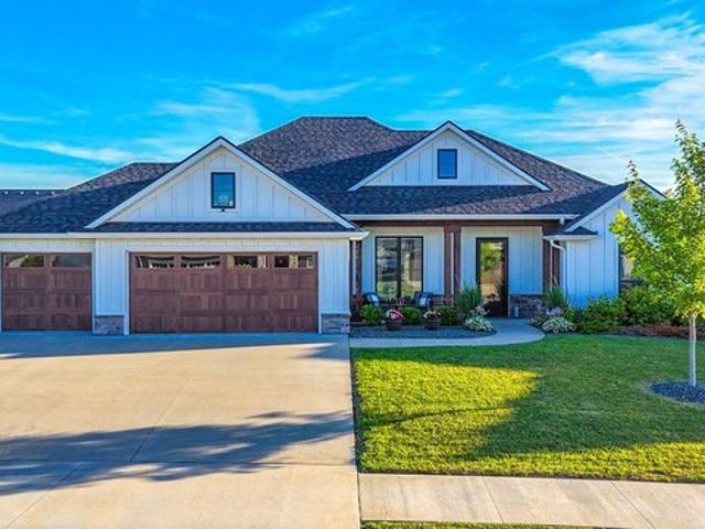 4904 Longbow Dr, Columbia, MO 65201