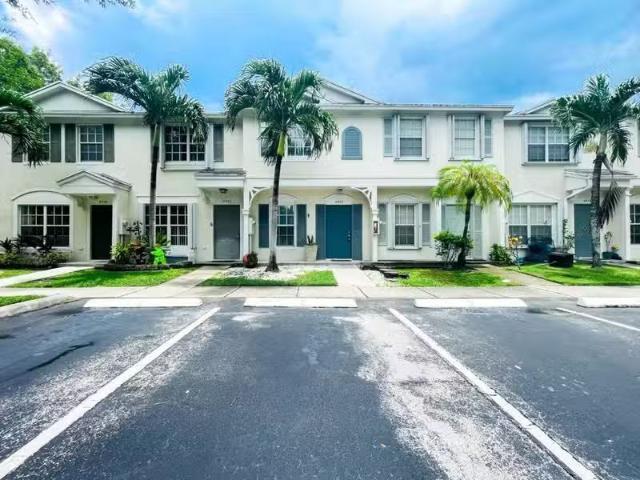 4904 SW 31st Terrace 4904 Sw 31st Ter