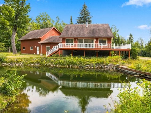 4905 Modoc Rd, Indian River, MI 49749