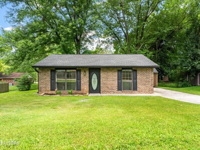 4905 Angelia Dr, Knoxville, TN 37921
