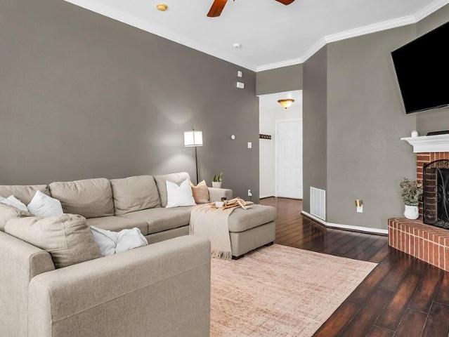4905 Fox Ridge Lane