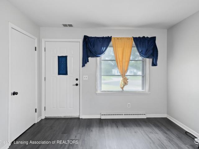 4905 Hughes Road