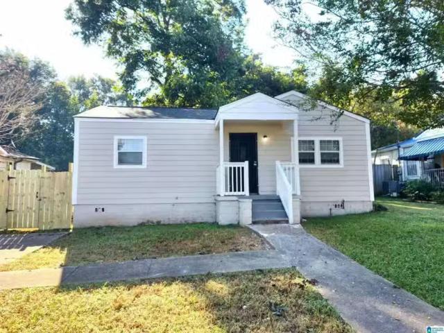 4905 HILLMAN DR SW, BIRMINGHAM, AL 35221 Single Family Residen.