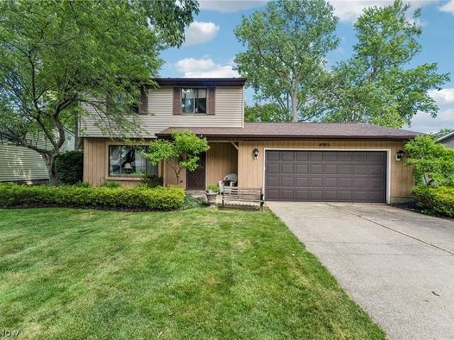 4905 Jody Lynn Dr, Mentor, OH 44060