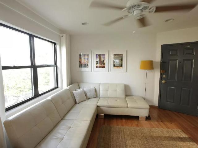 4905 Park Ave # 4D