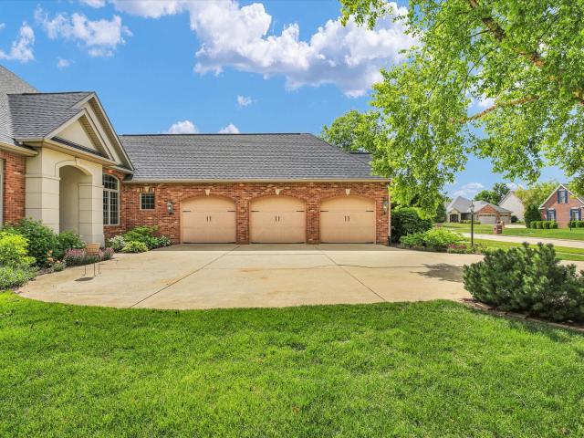 4905 Peifer Lane