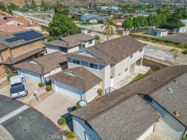 4905 Village Green