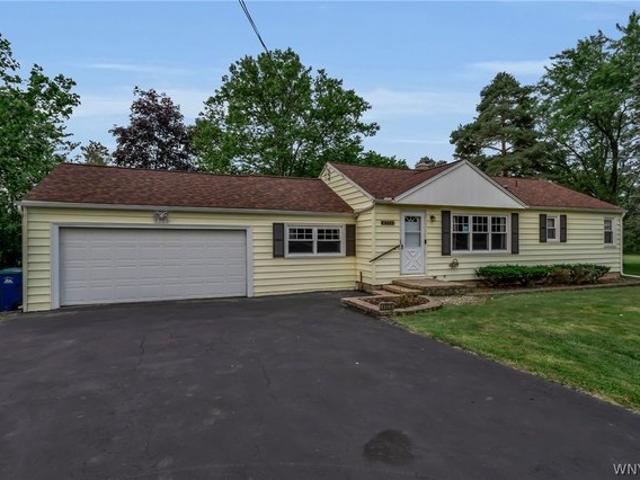 4906 Meyer Rd, North Tonawanda, NY 14120