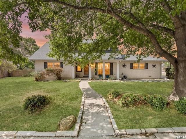 4906 El Gusto St, San Antonio, TX 78233