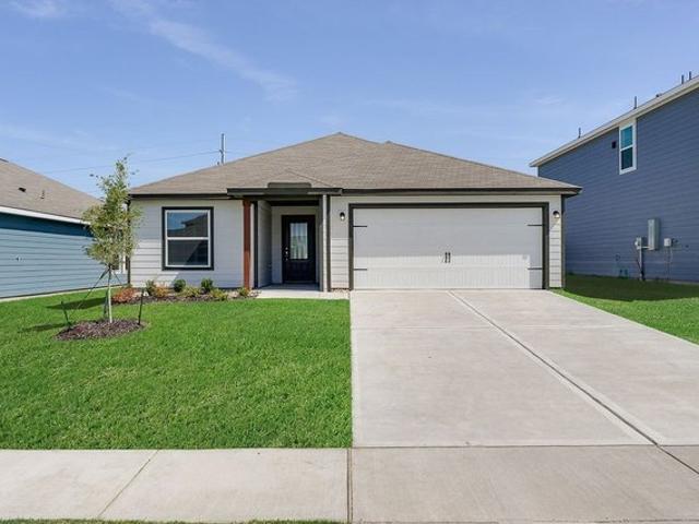 4906 Fillmore Dr, Greenville, TX 75401
