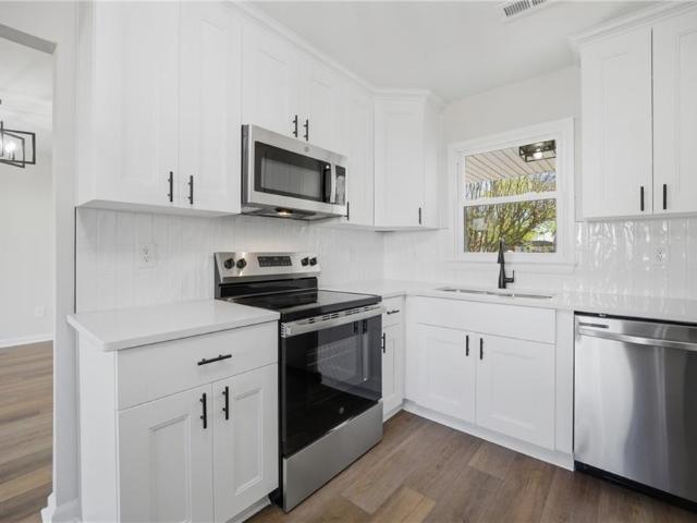 4906 Gulfstream CIR