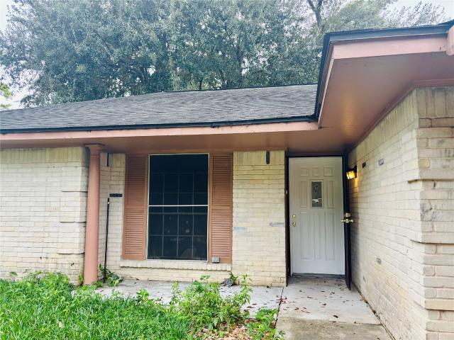 4906 Hollybrook Ln, Houston, TX 77039 | MLS #79925 | Compass