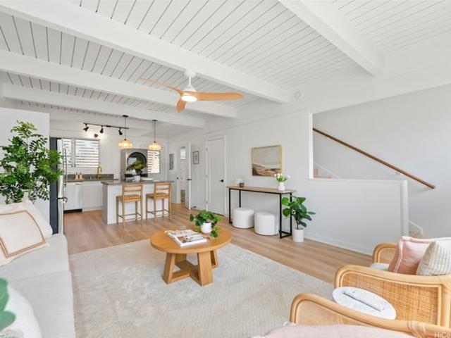 4906 Kilauea Ave Apt 2, Honolulu, HI 96816