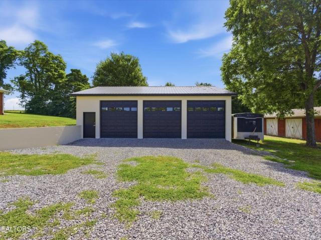 4906 Kingston Highway