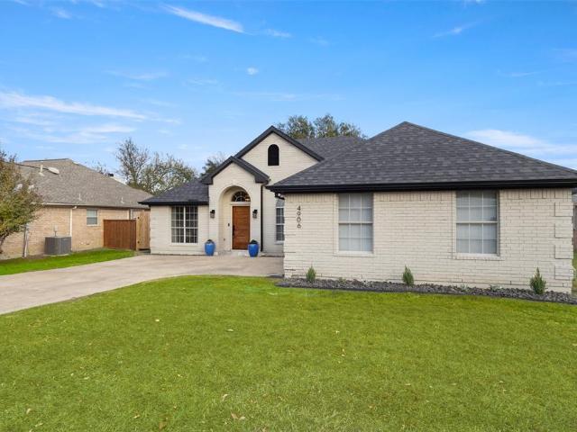 4906 Lee Hutson Lane