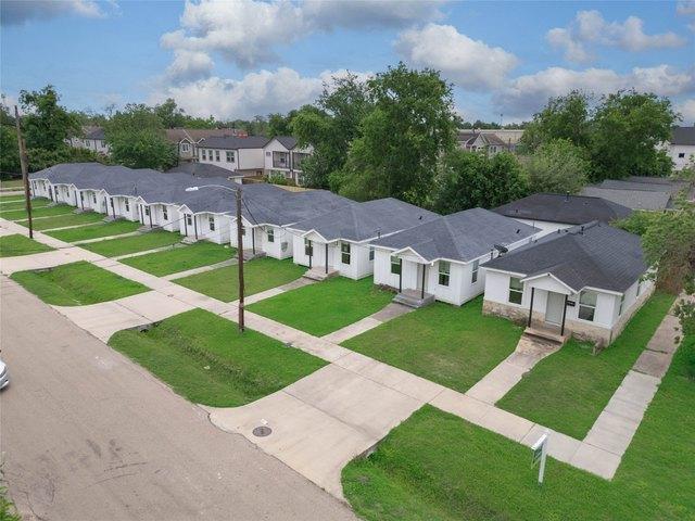 4906 Lee St, Houston, TX 77020