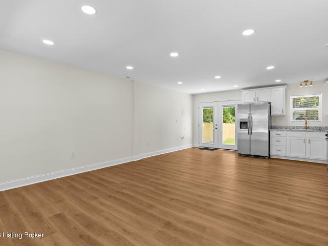 4906 Poitier Ct