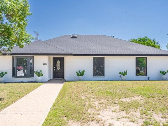 4906 Sundown Cir, Midland, TX 79705