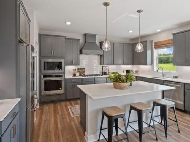 4907 Blake Way, Woodbury, MN 55129