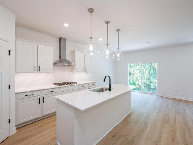 4907 Jandura Bay NE