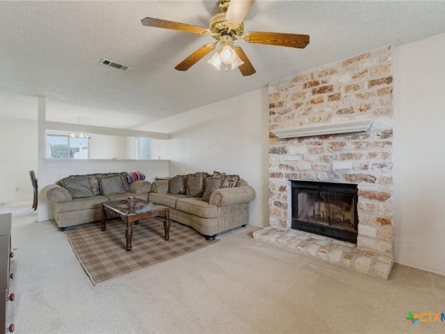 4907 Parkwood Drive