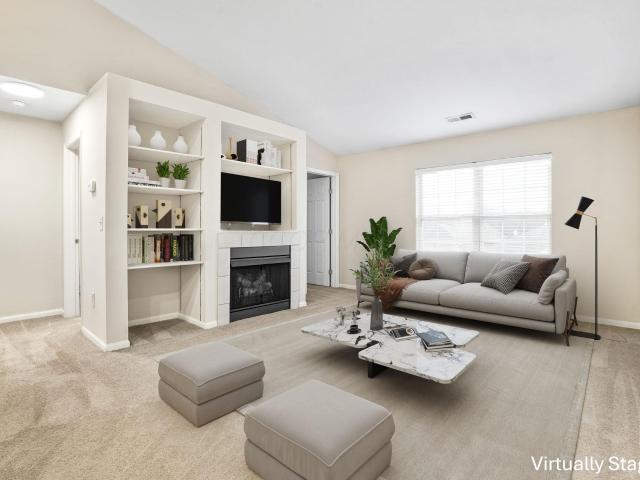 4907 Stratford Pine Lane