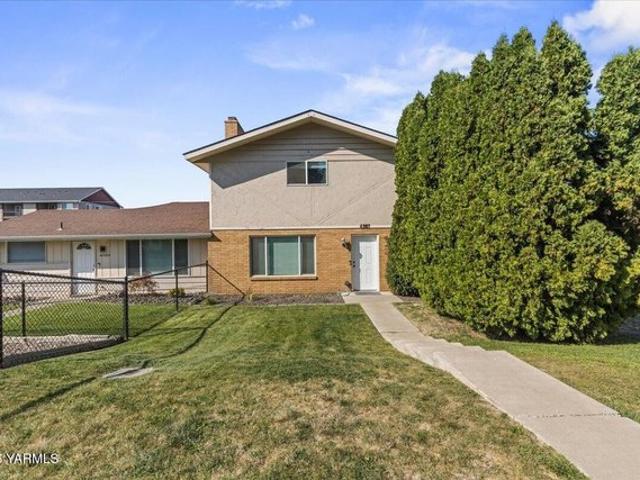 4907 W Viola Ave, Yakima, WA 98908