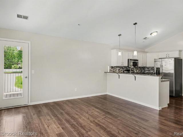 49086 W Woods Drive