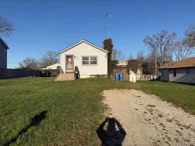 4908 Cross St, Downers Grove, IL 60515 | Compass
