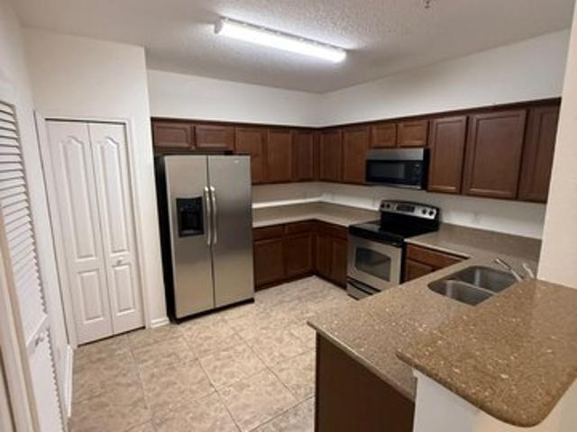 4908 Key Lime Dr Unit 301, Jacksonville, FL 32256