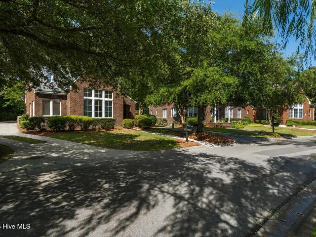 4908 Lake Renaissance Circle