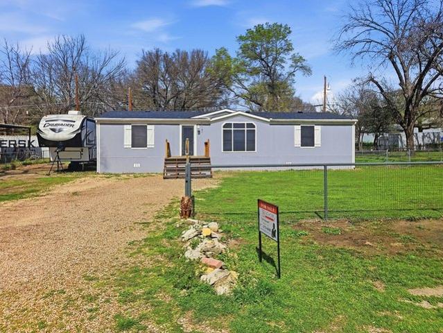 4909 Mesa Ct, Weatherford, TX 76087