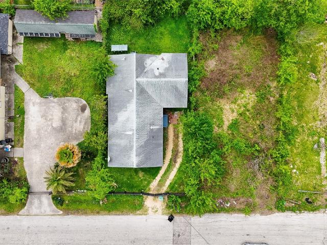 4909 Falls St, Houston, TX 77026 | MLS #73344 | Compass