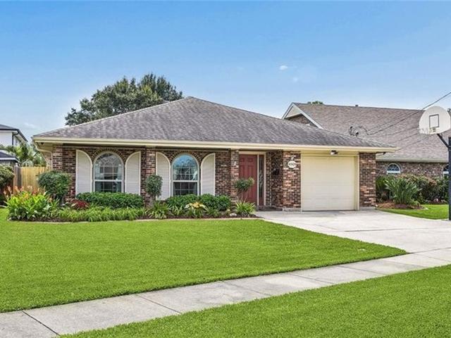 4909 Senac Dr, Metairie, LA 70003